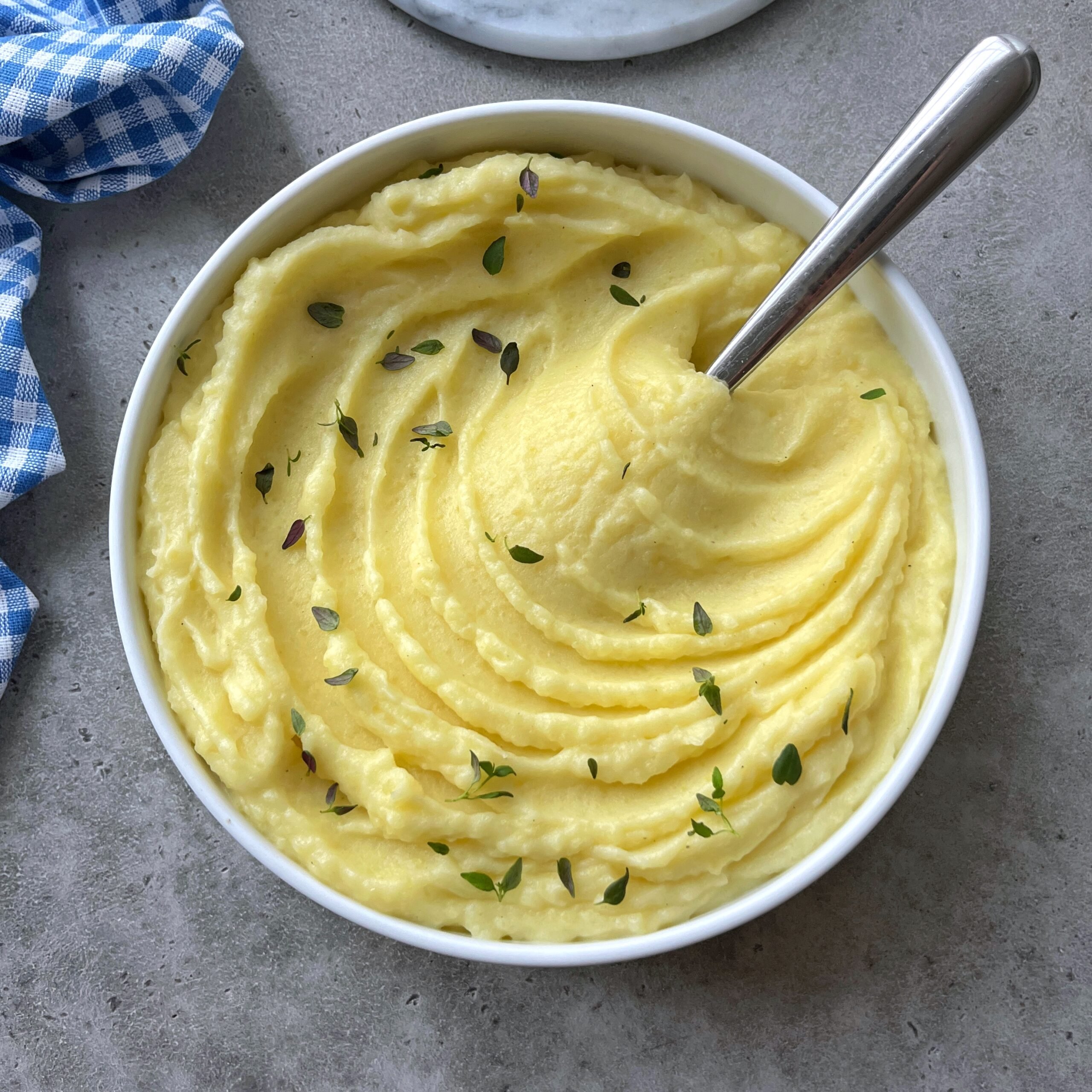The Best Creamy Mashed Potatoes - Foodbites